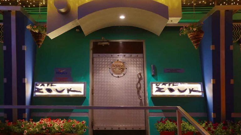 Top 15 best Restaurants in Lahore for Couples for romantic dining